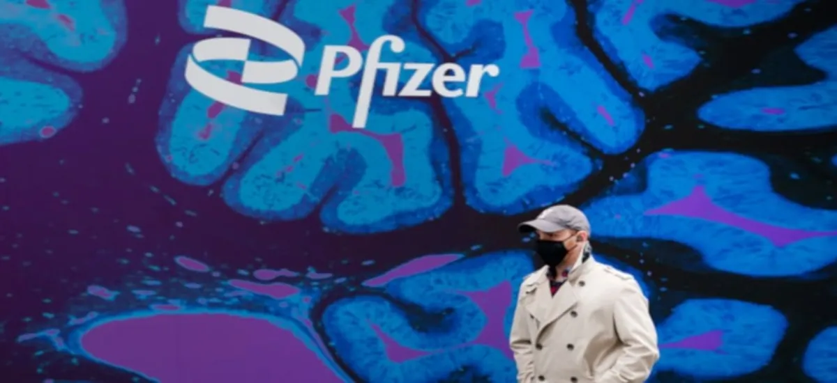 Ο αγγελικός κόσμος της «Pfizer» και του κ. Μπουρλά | Ροβεσπιέρος